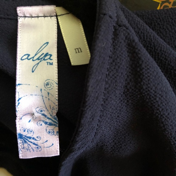 Alya | Tops | Alya Dark Blue Cropped Top Lace Hem Cuffs M | Poshmark